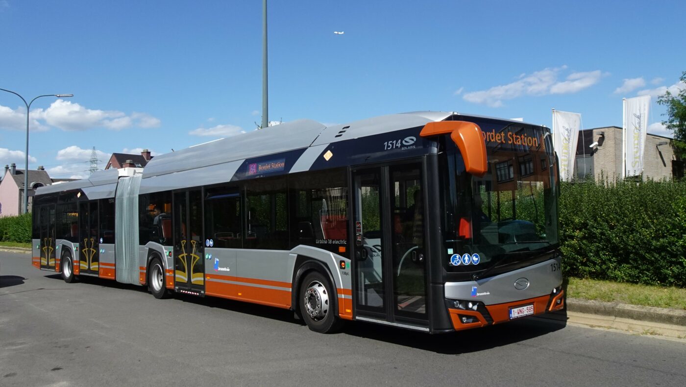 Bruxelles: la Stib mise sur des bus à propulsion électrique et roulant ...