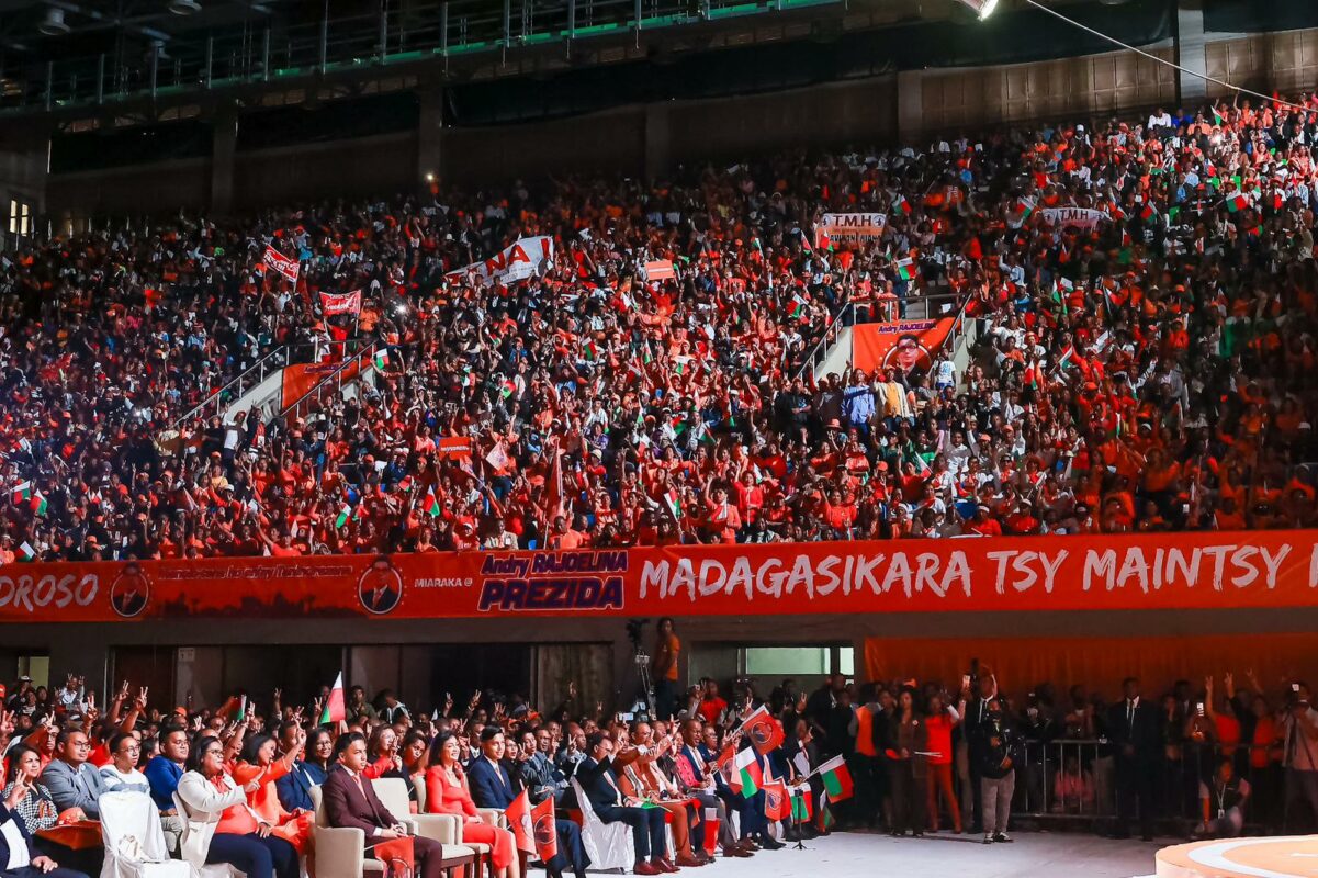 Élection présidentielle à Madagascar : Andry Rajoelina officiellement candidat à sa succession ...