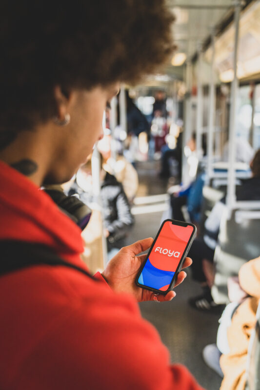 La Stib innove avec Floya, la nouvelle app multimodale des transports à ...