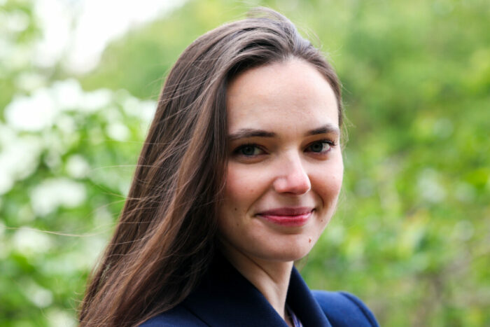 Eléonore Simonet, la fille de Jacques Simonet, est bien partie pour se ...